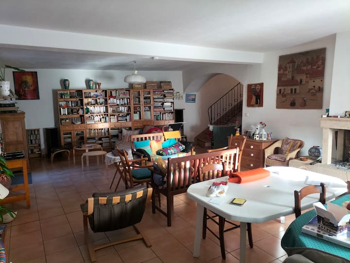 Maison Dans Un Village Médiéval - Saint-Hippolyte-du-Fort