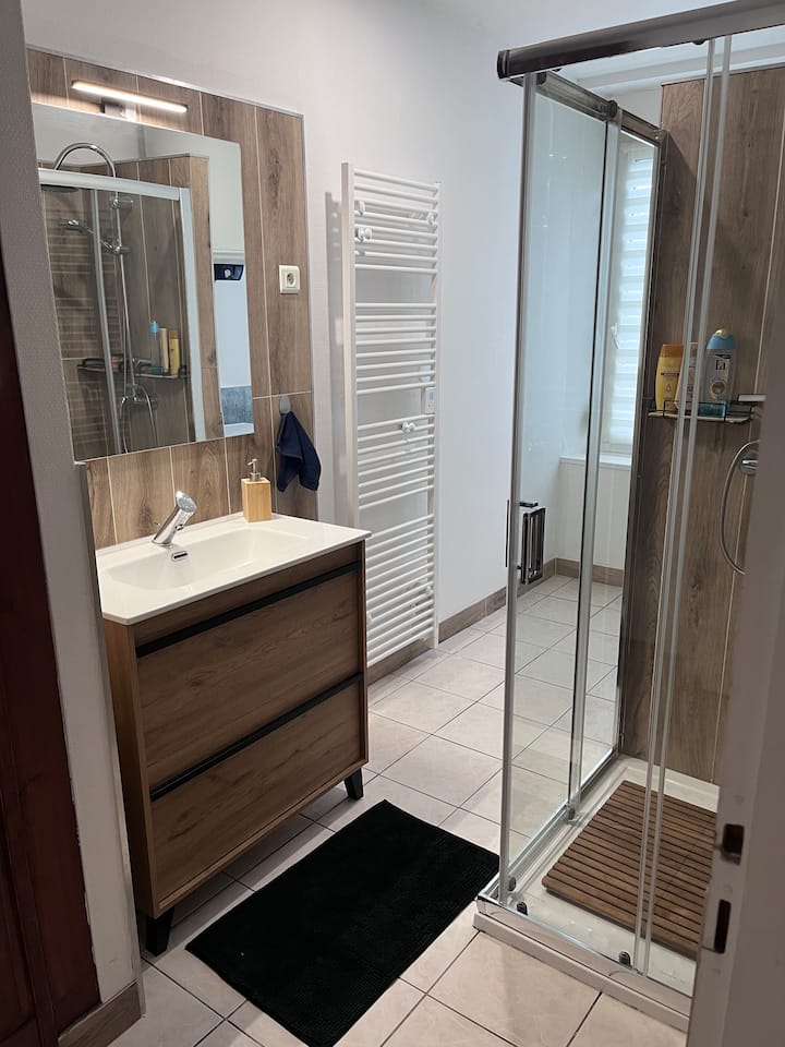 Le Prince
Place Parking Devant - Épinal