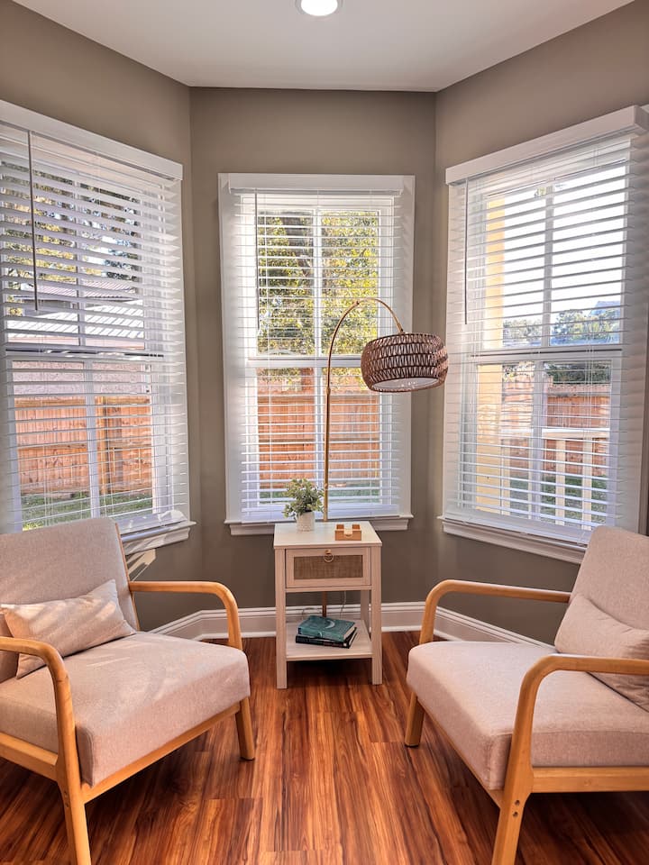 Salt & Pine On Newcastle - Brunswick, GA