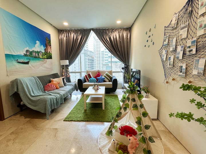 City Tranquility 2br Pool View With Cozy Ambiance - Kuala Lumpur
