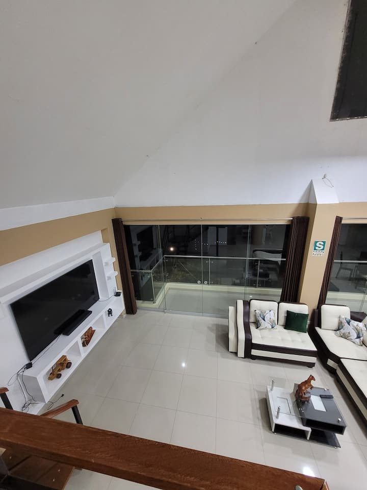 La Casa De Danfer-gran Vista Imperial - Oxapampa