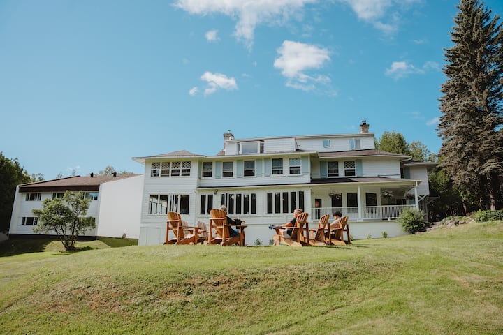 Magnifique Chalet La Malbaie 38 Personnes - Charlevoix Regional County Municipality