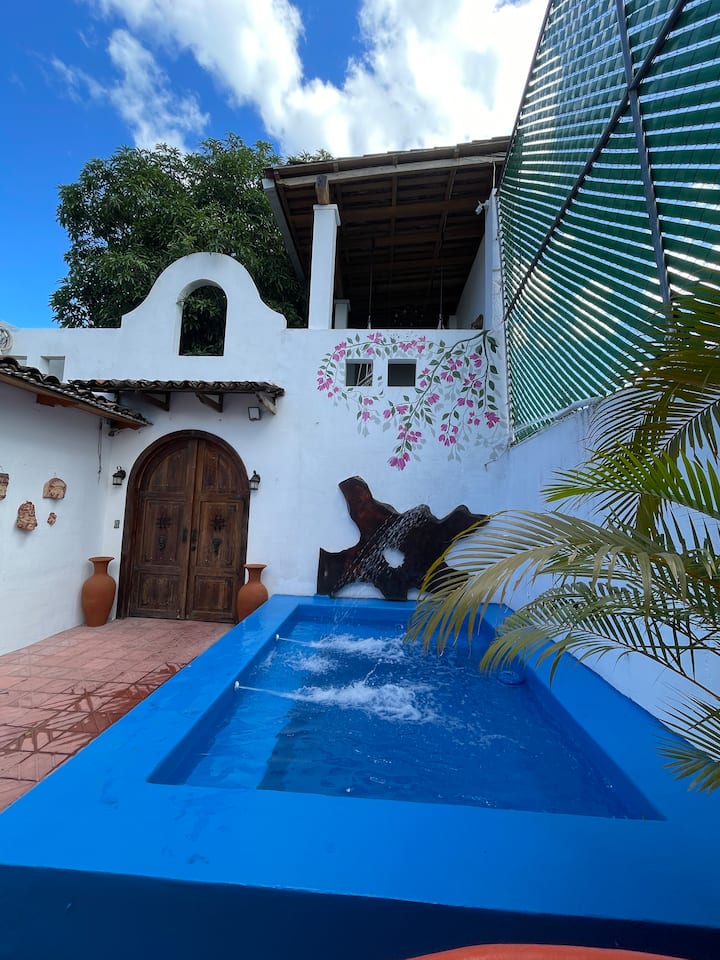 Mango Tree House - Tazumal 5 Min, Pool, Chalchuapa - El Salvador