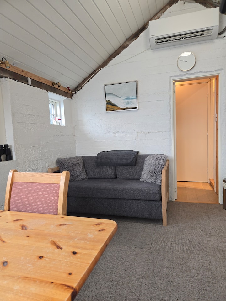 Arghús Puffin Guesthouse - Faroe Islands