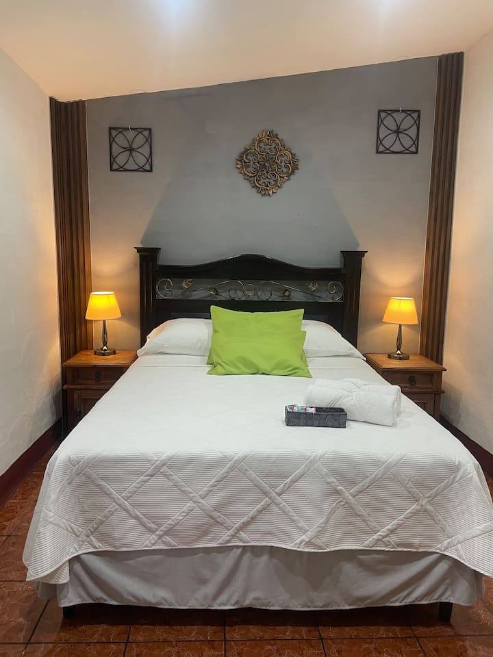 Apartamento En Pleno Centro De Antigua Guatemala - Antigua Guatemala
