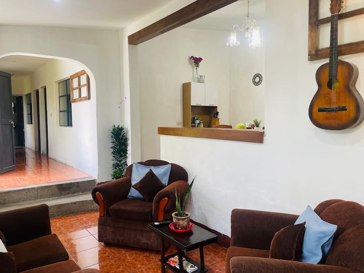 Apartamento En Pleno Centro De Antigua Guatemala - Guatemala