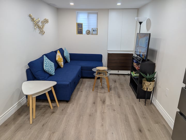 Lake-walk House: 3br Haven Near Niagara & Toronto - 哈密爾頓