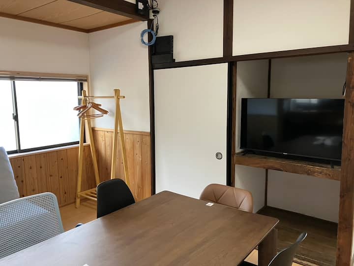 熊本駅近く！駐車場2台付き｜高台に佇む古民家一棟貸切宿｜guest House景｜絶景と和モダン滞在 - Kumamoto