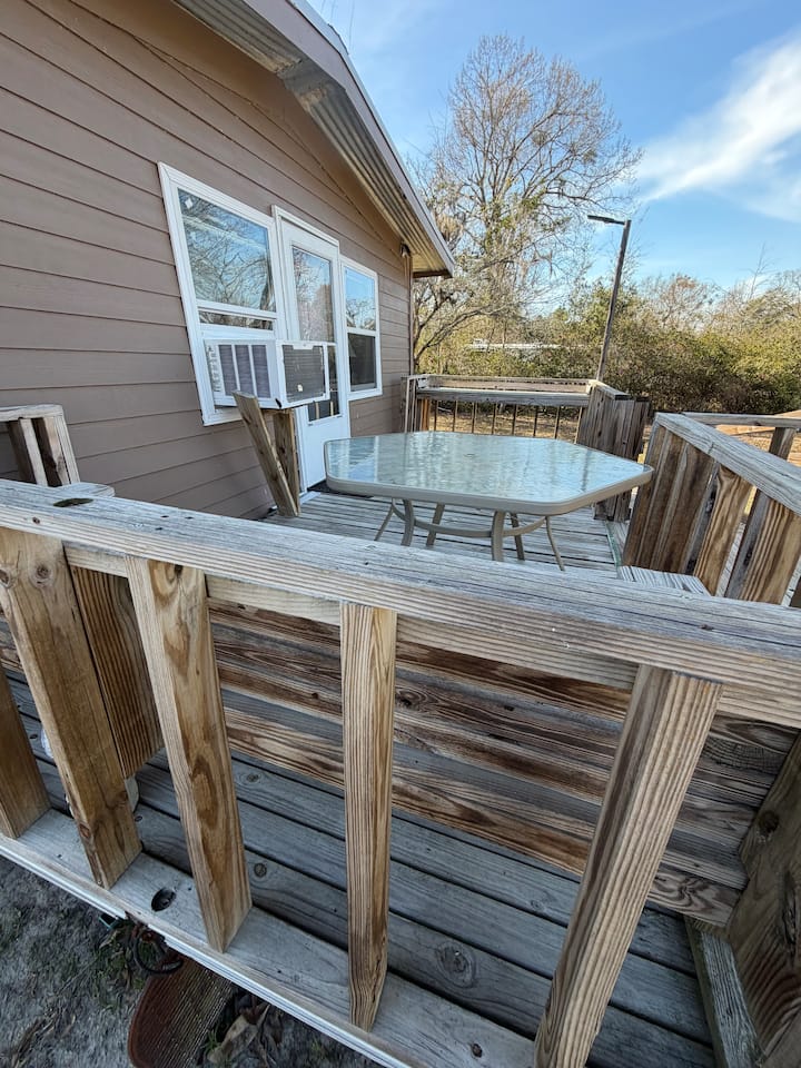 Now Available! Relax Here! Hotel Room Size! - Three Rivers State Park, Sneads