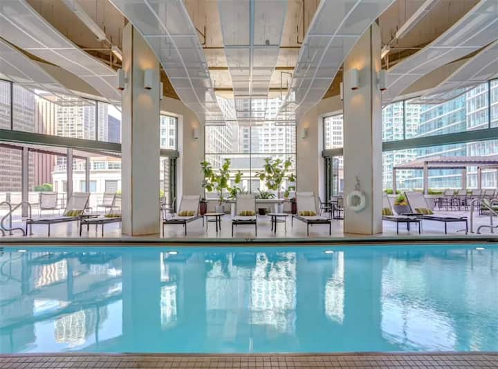Luxury Smart Home For Corporate Travelers - Chicago