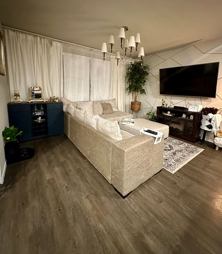 *Entirely New Build Home By Seaworld & Lackland! - San Antonio, TX