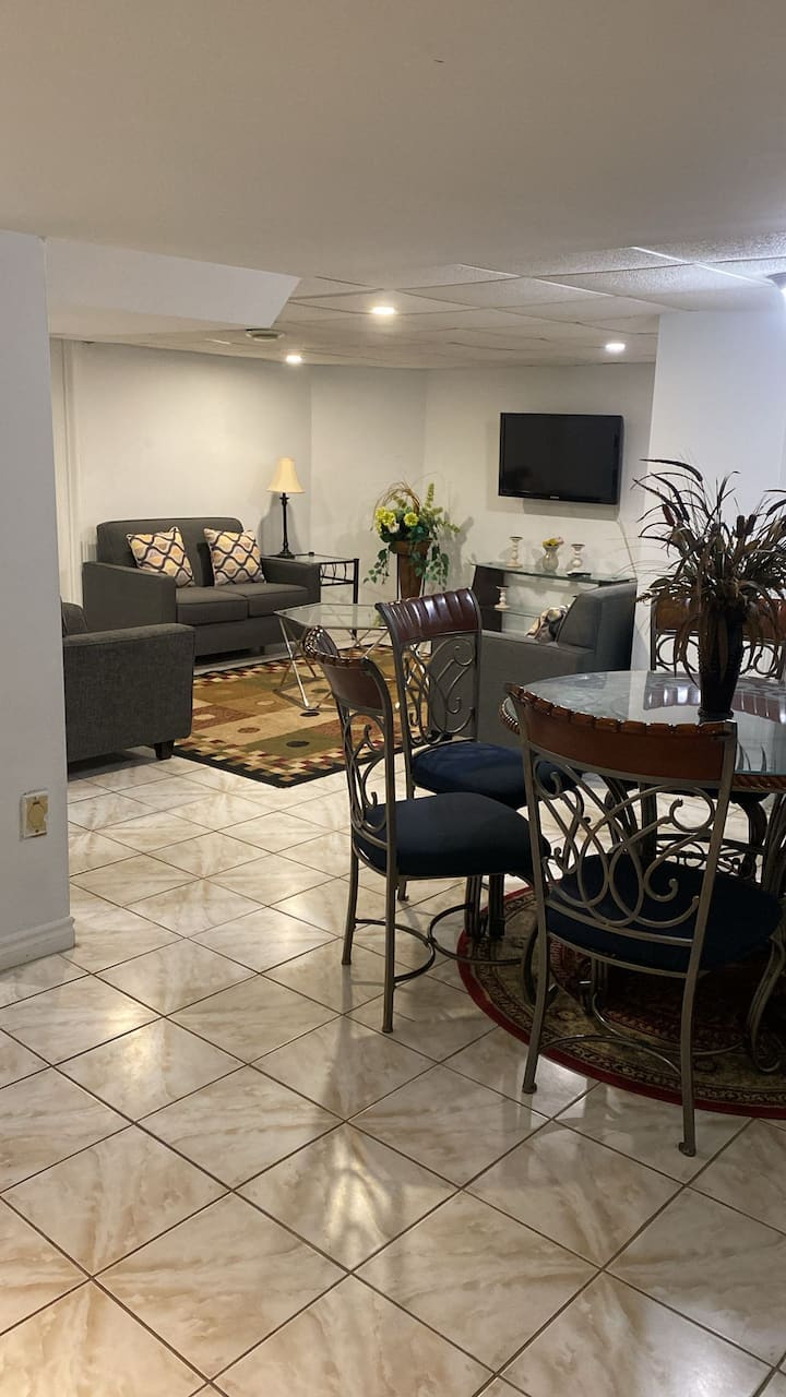 Two Bedroom Basement - Ajax