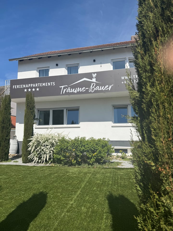 Traum-ferienhaus 
Für Bis Zu 12 Personen! - Landau