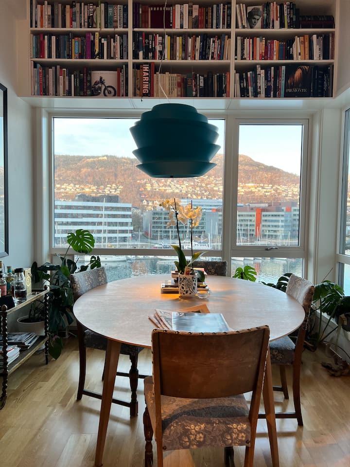 Fantastic Design Apartment By The Sea - Bergen