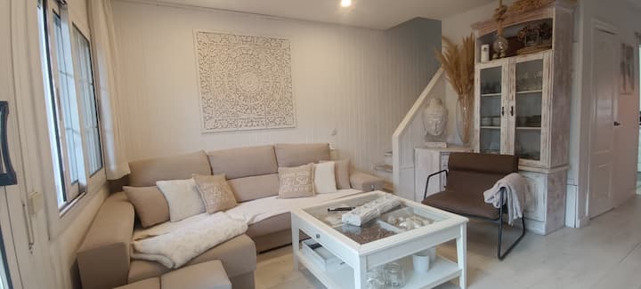 The White House(near Beach/garden&pool) - Santa Susanna