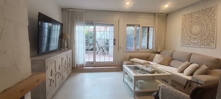 The White House(near Beach/garden&pool) - Santa Susanna