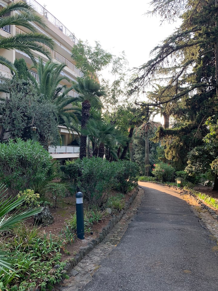 Studette Idéal Pour Couple - Le Cannet