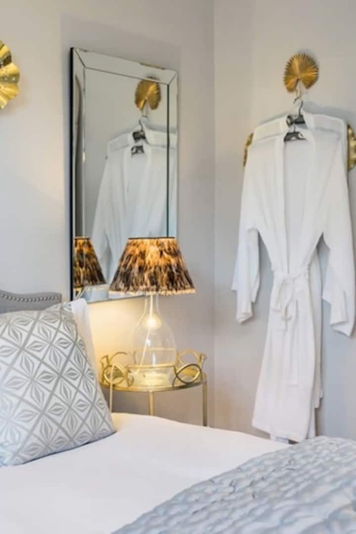 Great Suite, Balcony And Privacy - Barcellona