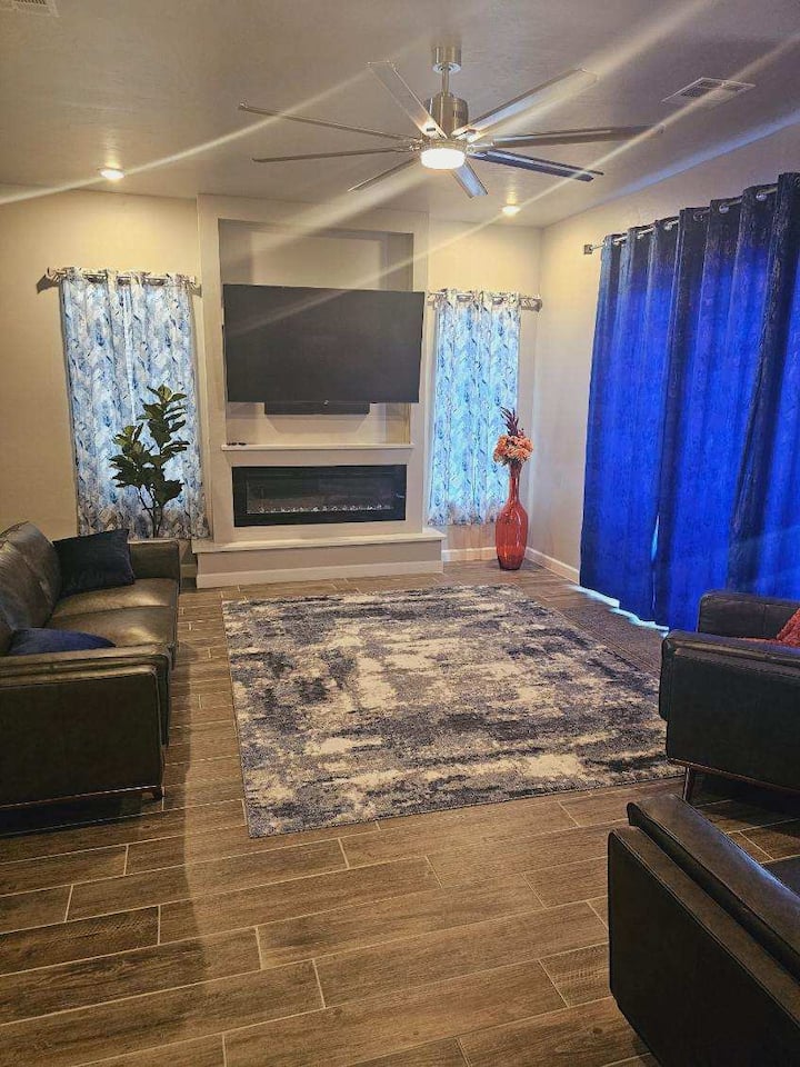 Gorgeous Brand New Home - ラスクルーセス, NM