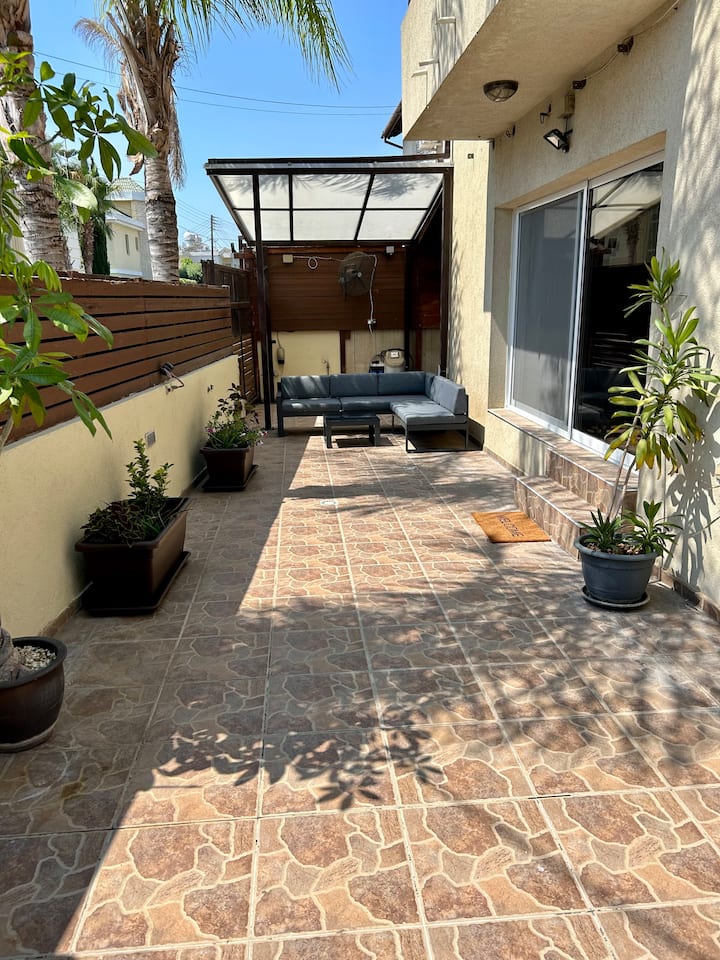 Villa Bambos: Heart Of Limassol - Cyprus