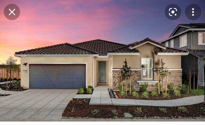 Spacious Wine Country Cozy & Comfortable  Home - Lodi, CA