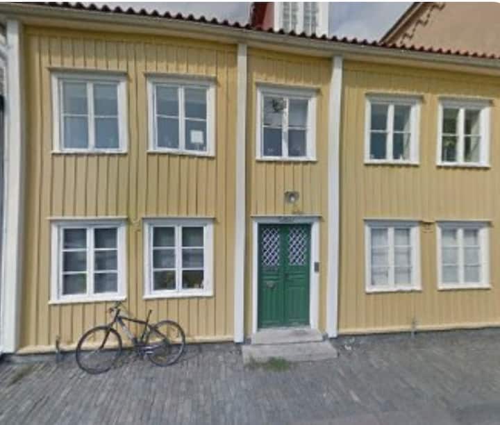 ÖVernattning Källarrum - Kalmar
