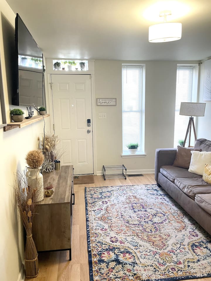 Cozy Abode Minutes To Stadiums & Inner Harbor - Baltimore, MD