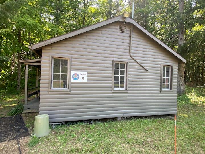 Homey 2 Bedroom Cottage! - Ottawa