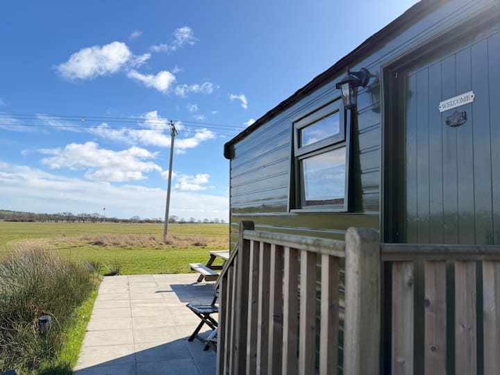 The Hut @ Athey's Moor - Rothbury