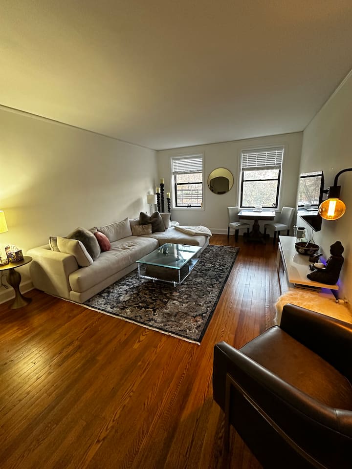 Stylish, Modern And Comfy 1 Bdrm + Office. - New Rochelle, NY