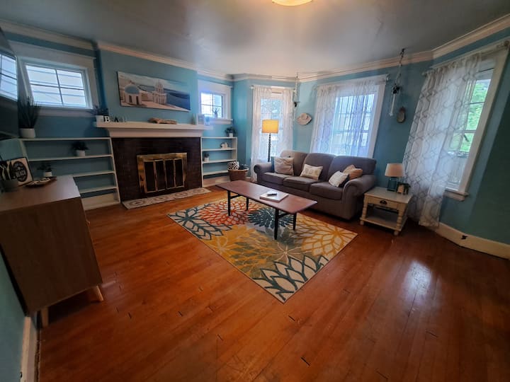 Bright And Spacious 2 Bed 1 Bath Extended Stay - Duluth, MN