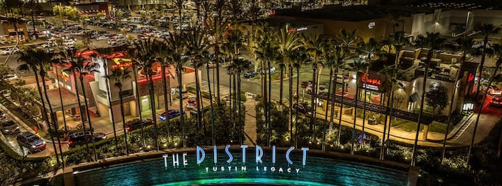 Modern Irvine  Diamond Jamboree / 1 Bed 1 Bath - Irvine, CA