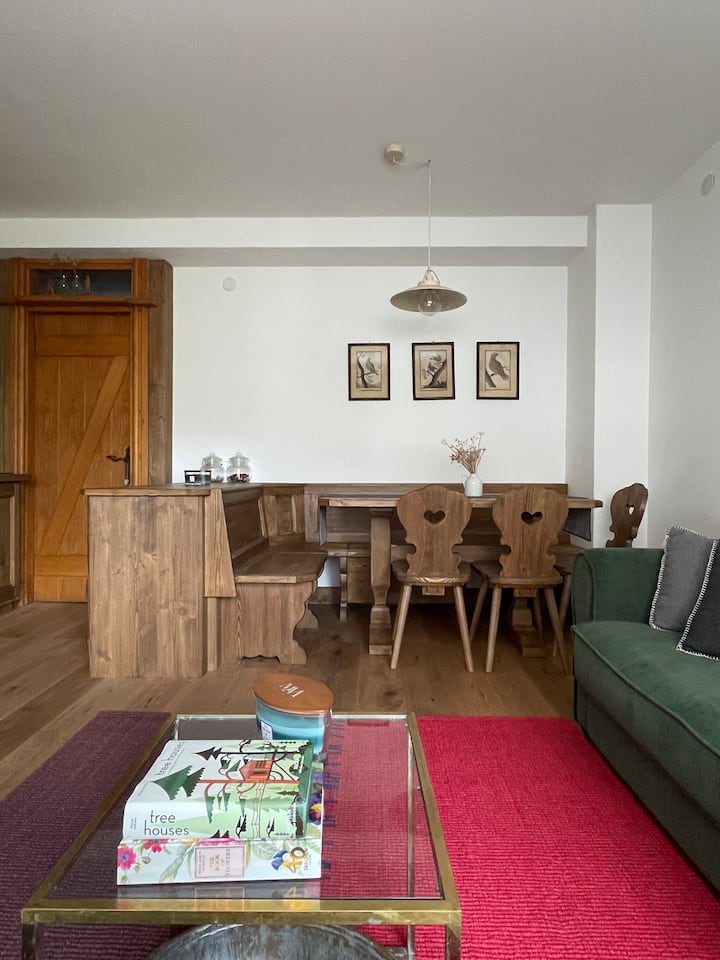 Cozy And Central Nest With Garage - Alleghe