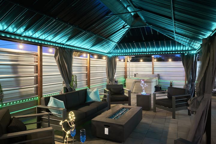 Upscale Concert Escape: 2bd Hot Tub! - Yucca Valley, CA