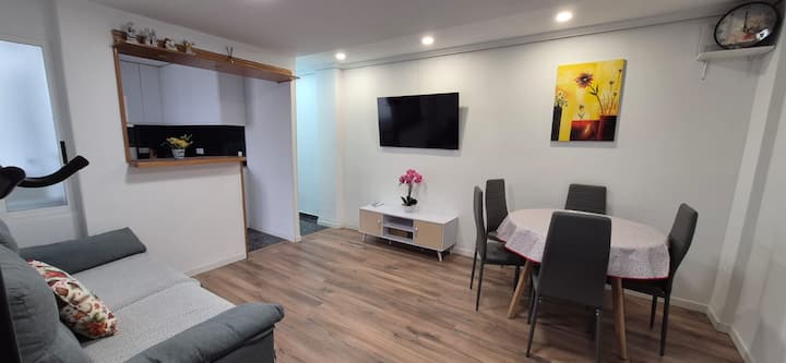 Apartment In Front Of Castle - Alicante