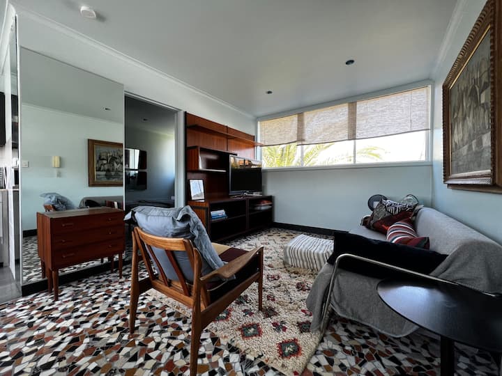 Location, Style And Comfort. Quiet, Off Chapel St - St Kilda