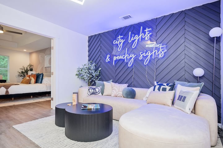 Stylish & Modern/lux Family Atl Getaway! Gameroom! - Atlanta, GA