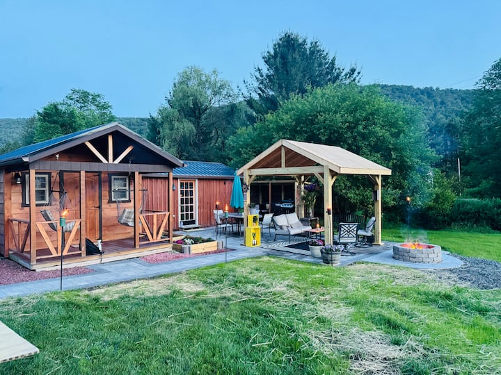 Hale Eddy Honey Hole Cabins/fishing Guide Service - Deposit, NY