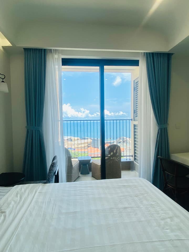 Studio Hillside Top Sea View, Sunset Town - Phú Quốc