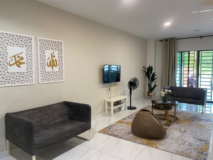 Haleesya Homestay - Cherating