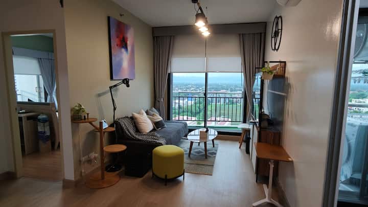 2 Br Stylish Apartment With Amazing View - Chiang Mai