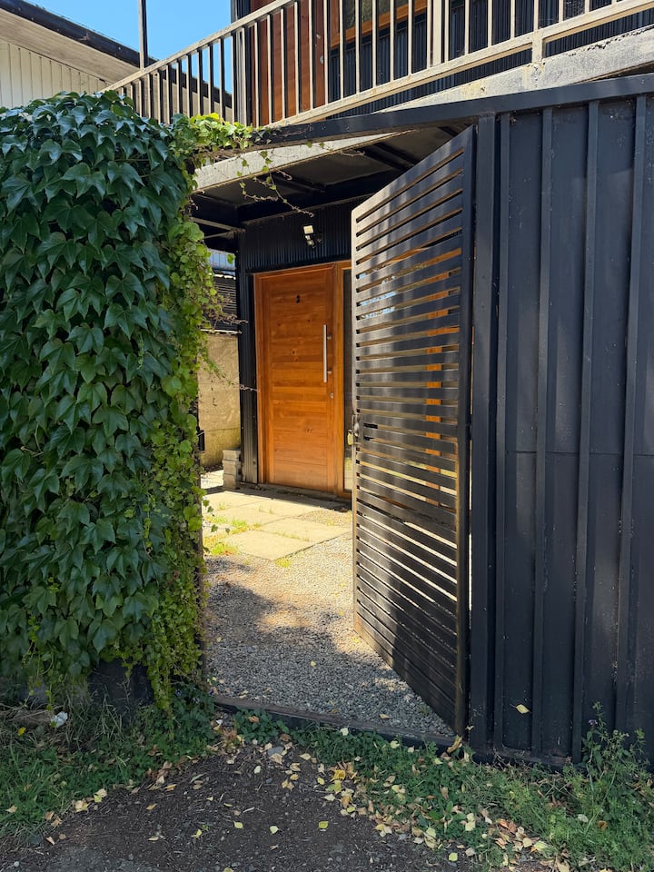Cabaña En Carlos Haverbeck Pasos Del Hospital - Valdivia