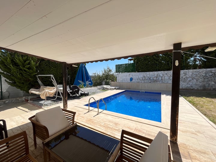 Havuzlu Villa - Milas