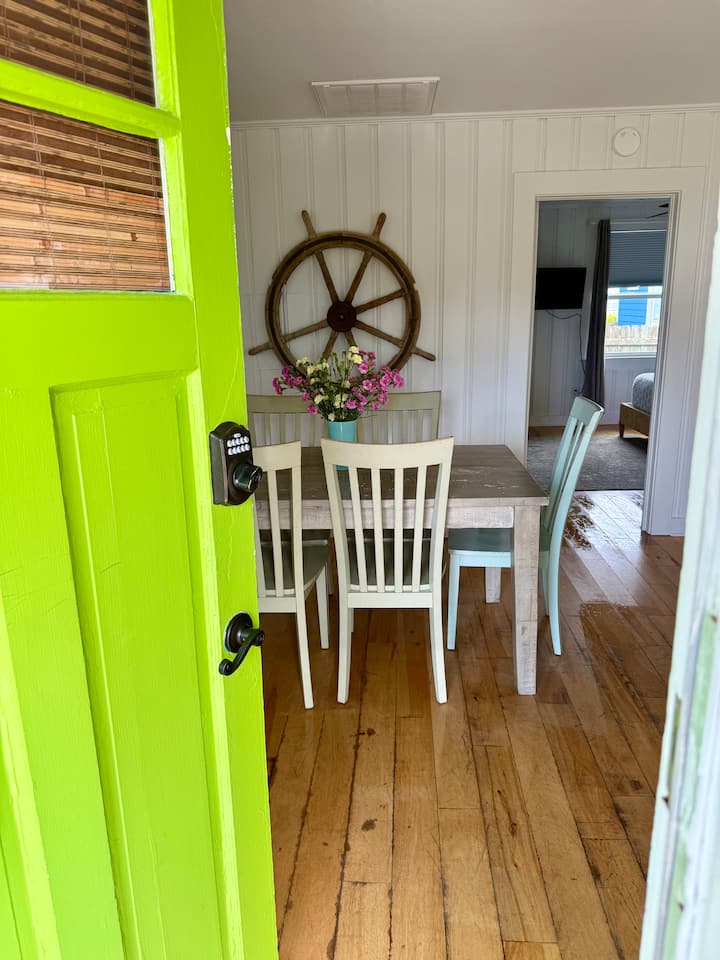 The Beach Box L In The Heart Of Cb *New Pool* - Carolina Beach, NC