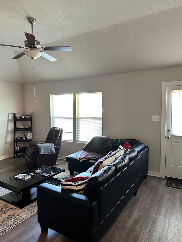 Nurses/military/extended Stays/wifi/smart Tv - San Antonio