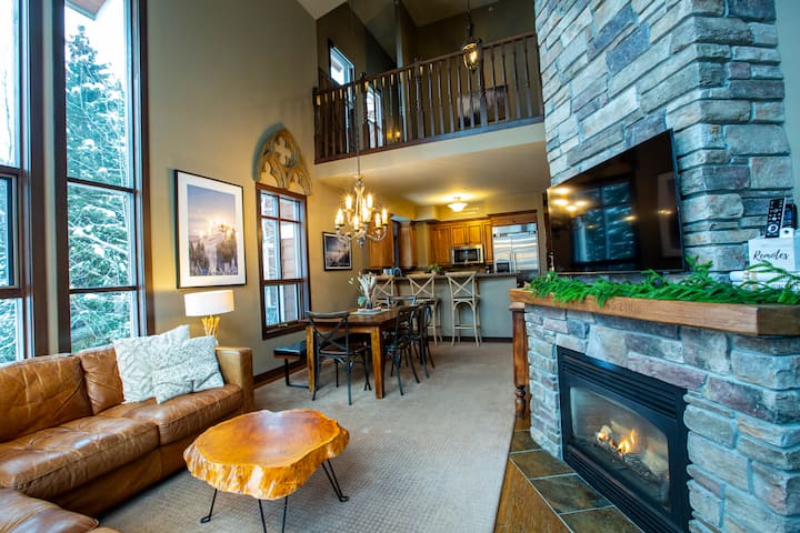 3 Bdrm Townhouse Ski-in/ski-out W/hot Tub - Sun Peaks