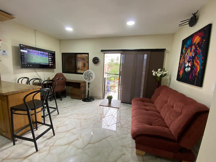 Apartamento Acogedor Y Central Cerca Al Metro - Medellín