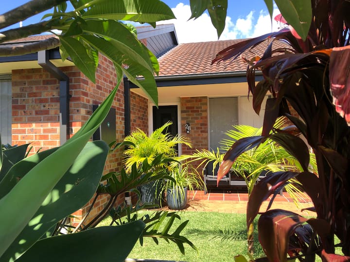 Wave & Wander Beach House - Newcastle