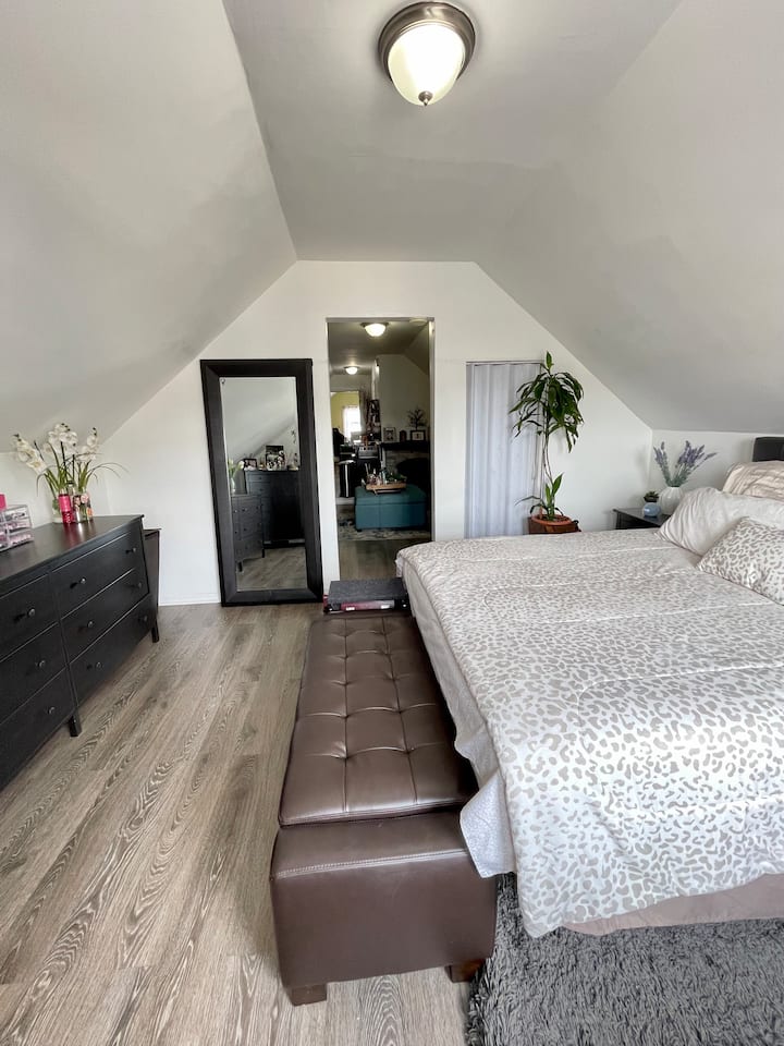 Charming Studio Apartment - Elizabeth, NJ