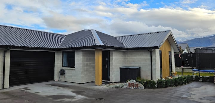 Central Otago Home - Bannockburn, New Zealand